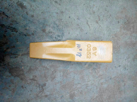 Ceterpillar R350 Ripper Tooth 6y0352 by Casting - Buy Spare Parts ...